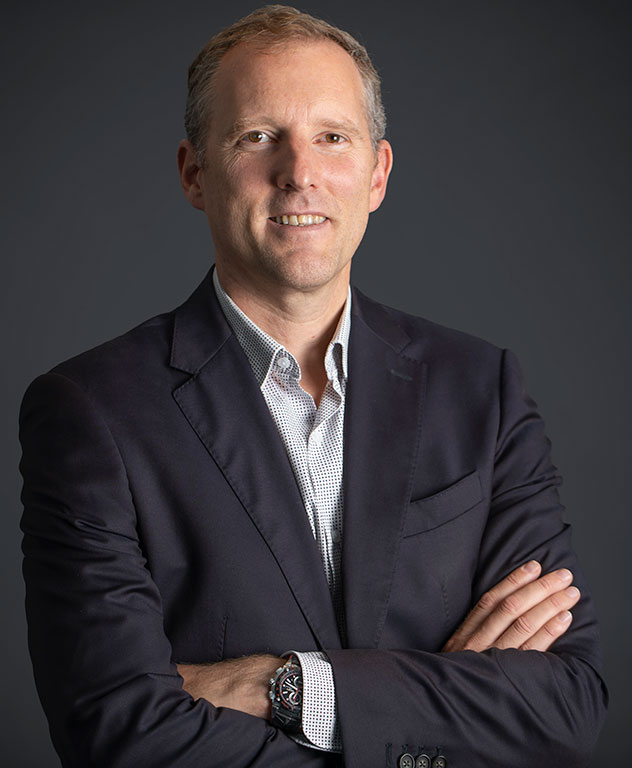 Michelin confirma la exclusiva de 'Europneus': Alexandre Hennion, nuevo director comercial de ...